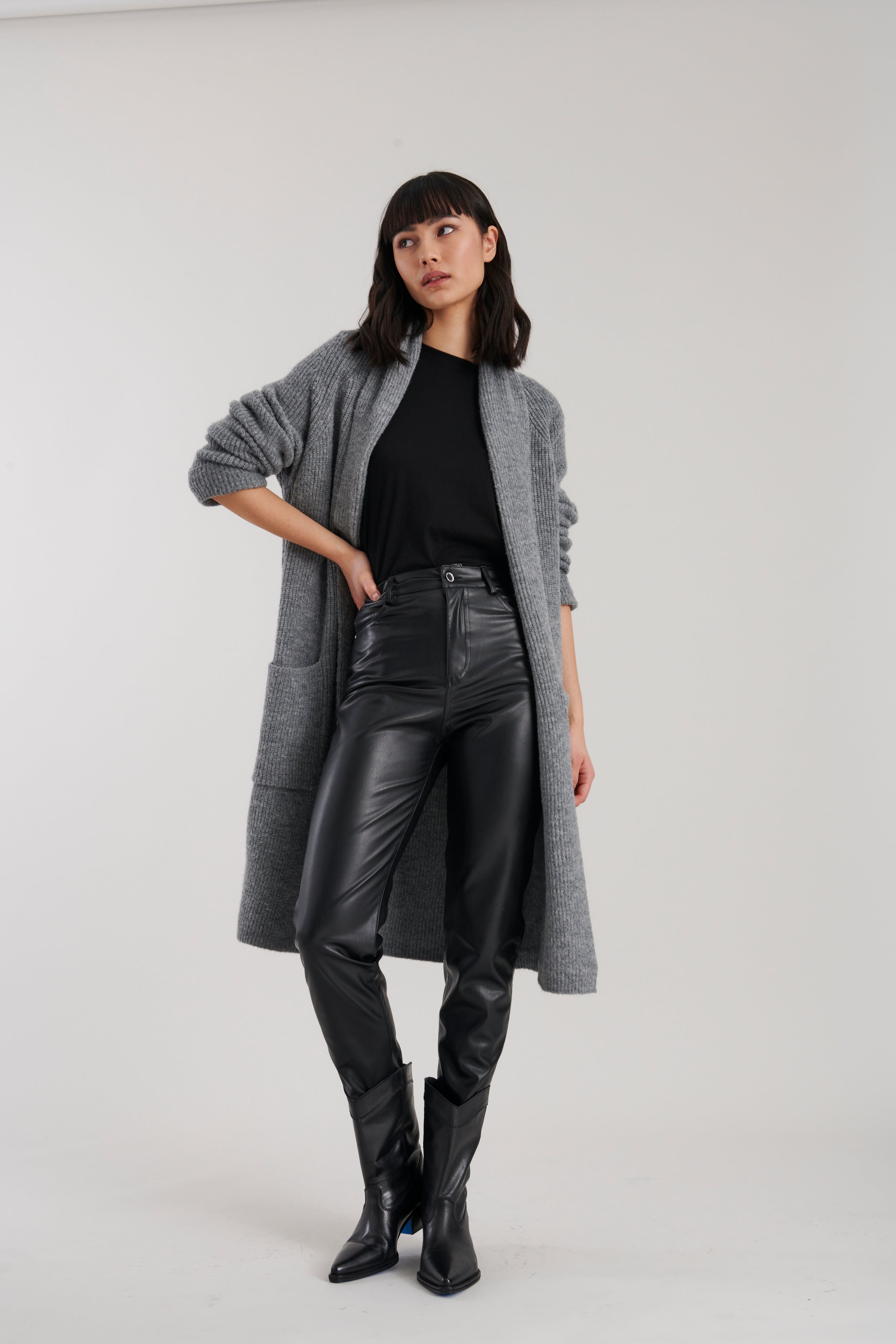 HARRISON – LINE THE LABEL